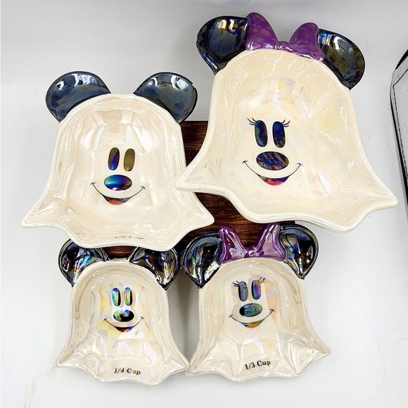 Rae Dunn | Kitchen | Disney Mickey And Minnie Ghost Measuring Cups ...